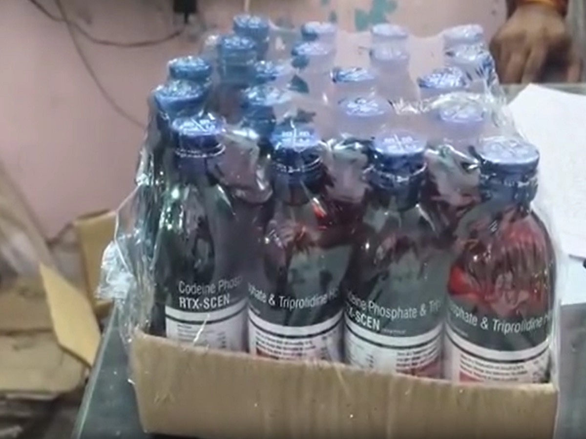 1,800 bottles of banned cough syrup seized in Patna | शराबबंदी के बाद ...