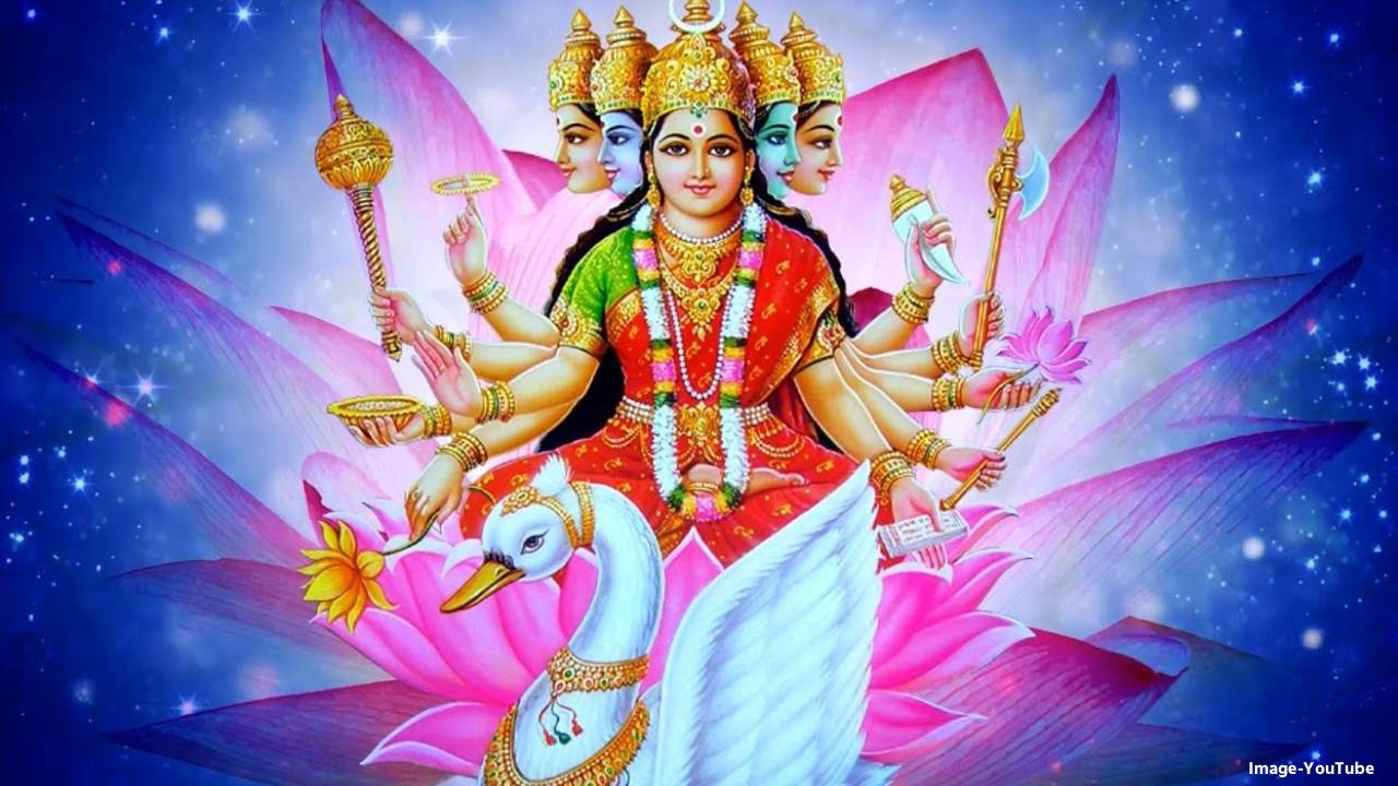 gayatri jayanti 2026 date muhurat shubh yog puja vidhi | Gayatri ...
