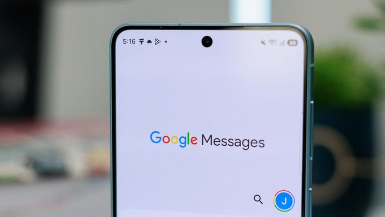 Google Messages New Safety Feature No Smart Reply More Accidental Texts ...