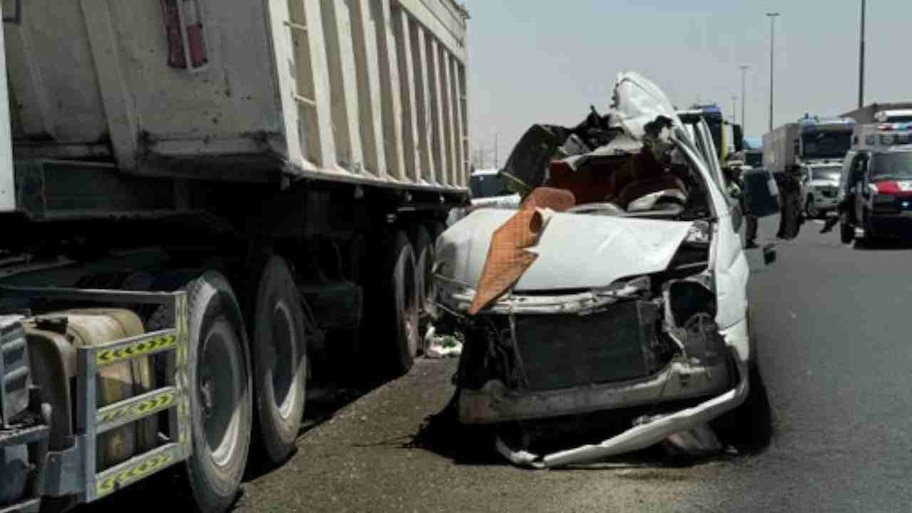 Dubai Road Accident 7 Killed Including Indian Expatriates in Bus Truck ...