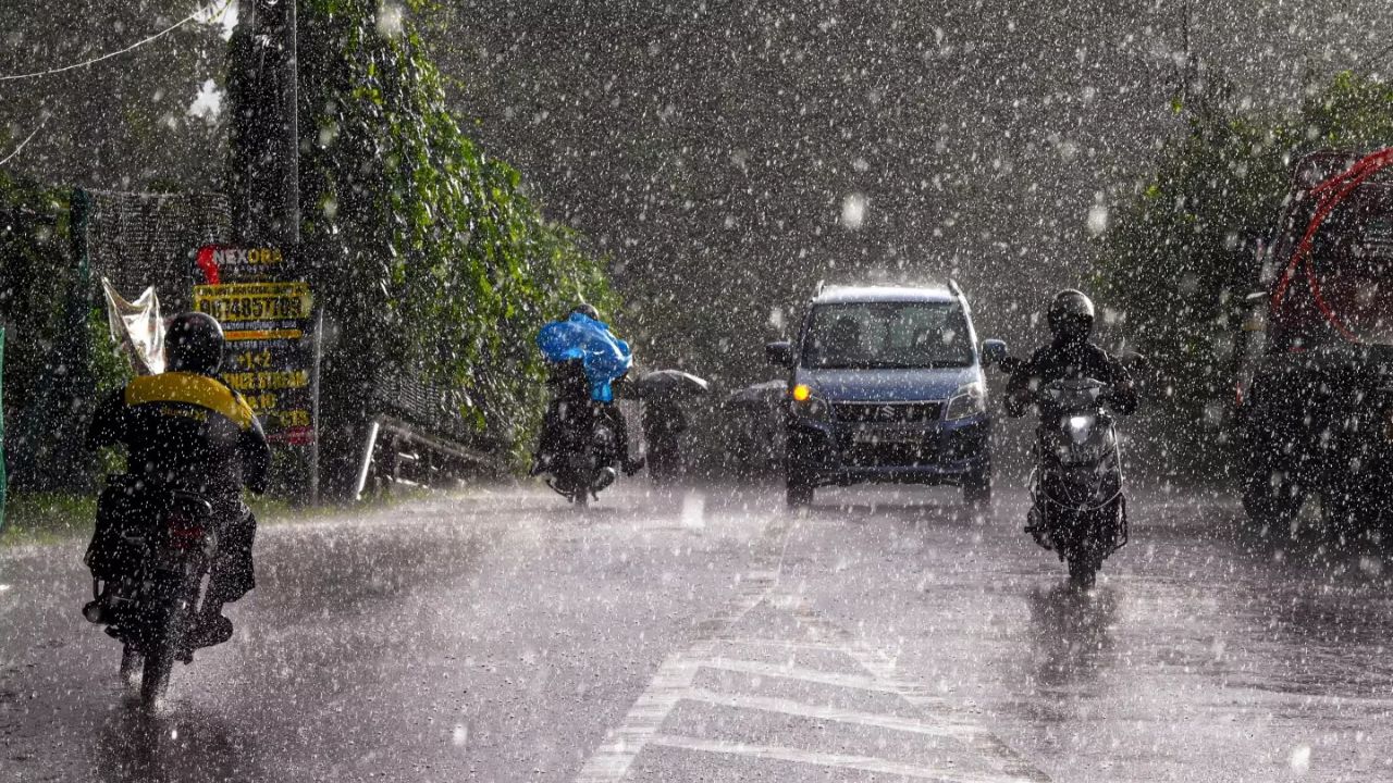 Odisha Weather Update: କାଳବୈଶାଖି ରଚିବ ତାଣ୍ତବ! ପାଣିପାଗ ବିଭାଗର ସୂଚନା ...