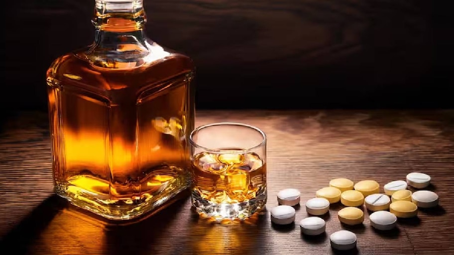 Harmful effects of drinking alcohol while taking antibiotics ...