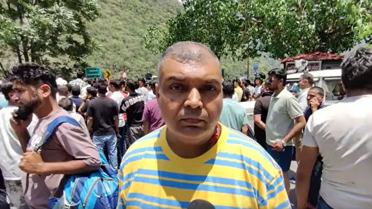 sikh pilgrims attacked attacked youths with swords in karnprayag ...