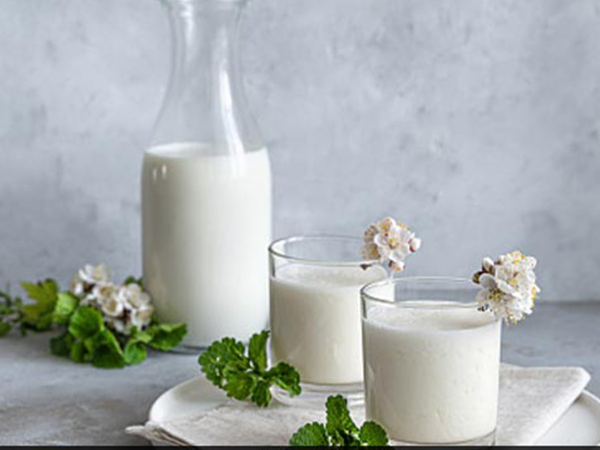 Buttermilk health Benefits in summer know Roght Time to Drink Butter ...