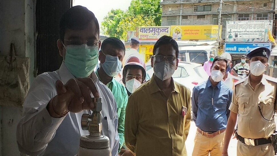 West Champaran no shortage of oxygen DM took big step | Champaran में ...
