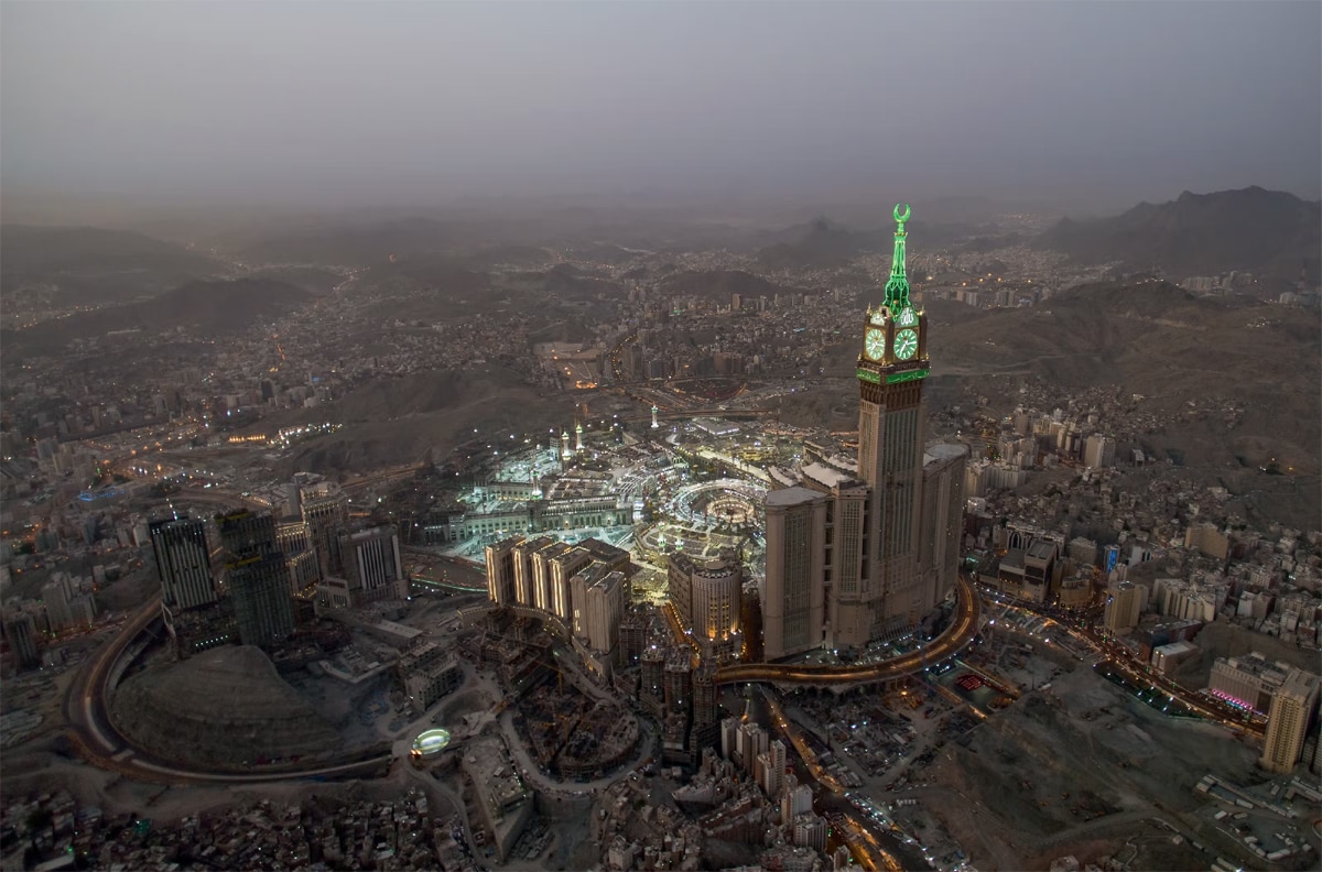 Mecca Royal Clock tower is the tallest tower in the world know all ...