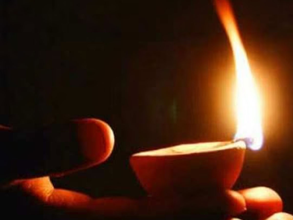 Diya And Candles Causes More Fire Burn Death Than Crackers During ...