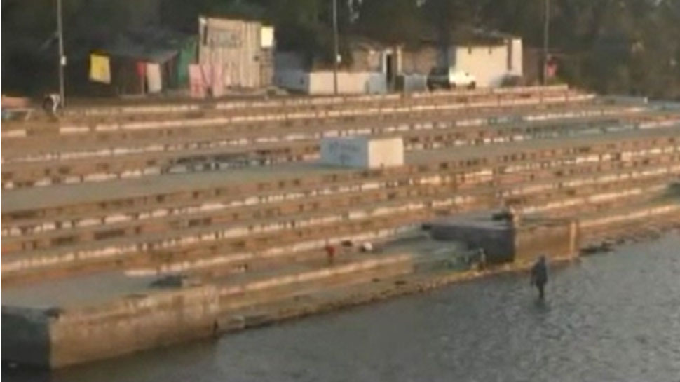 Such faith towards Narmada that Komal Das left his government job and ...