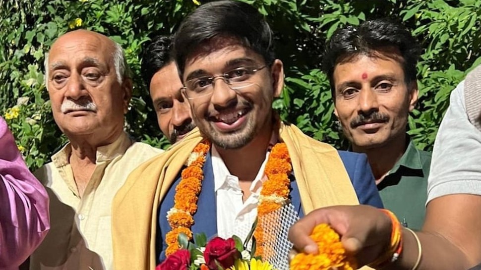 irs officer shreyansh surana success story crack upsc exam in first ... irs officer shreyansh surana success story crack upsc exam in first ...