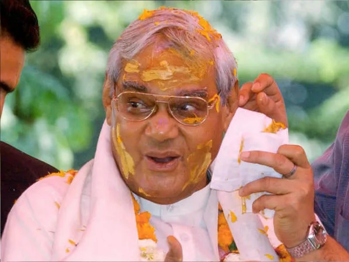 atal bihari vajpayee unseen pictures from bullock carts to many on ...