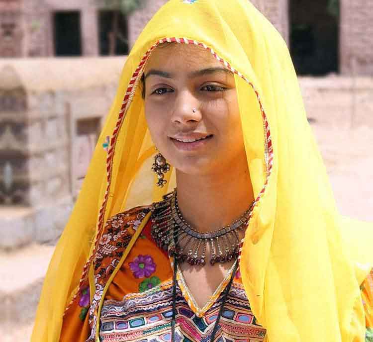 शूट की फिल्म पर आज तक नहीं हुई रिलीज, बेटे के जन्म के बाद करना चाहती ...