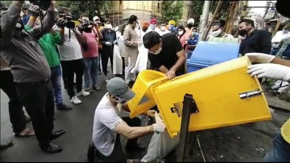 cleanest city Indore 7000 sweepers on leave citizens took up the task ...