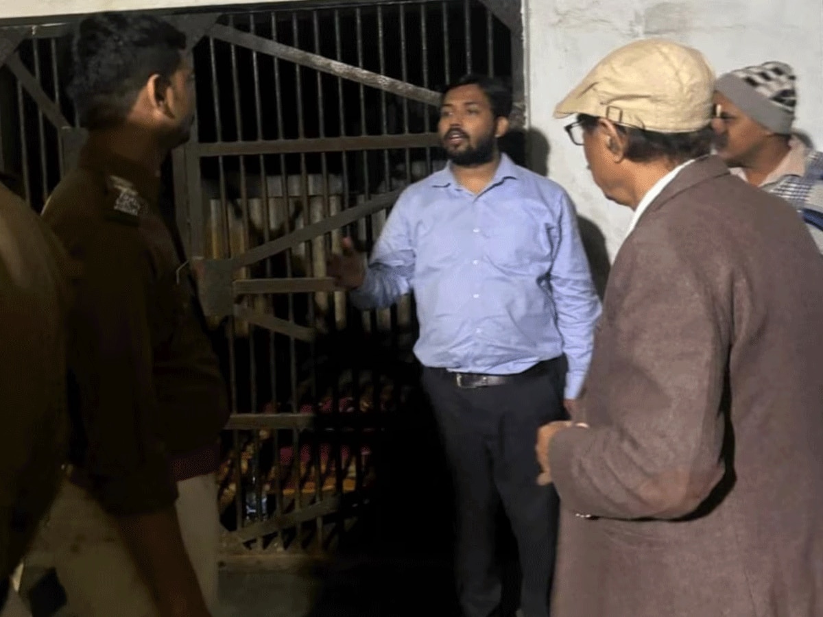patna police detaine khan sir who support bpsc candidates opposing ...