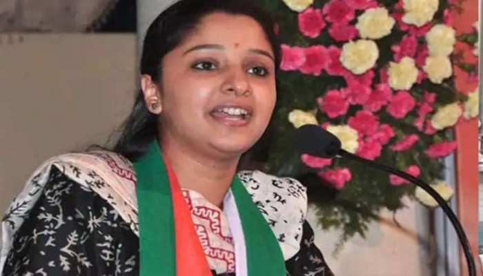 Rukmani Riar IAS की ताज़ा खबरे हिन्दी में | ब्रेकिंग और लेटेस्ट न्यूज़ ...