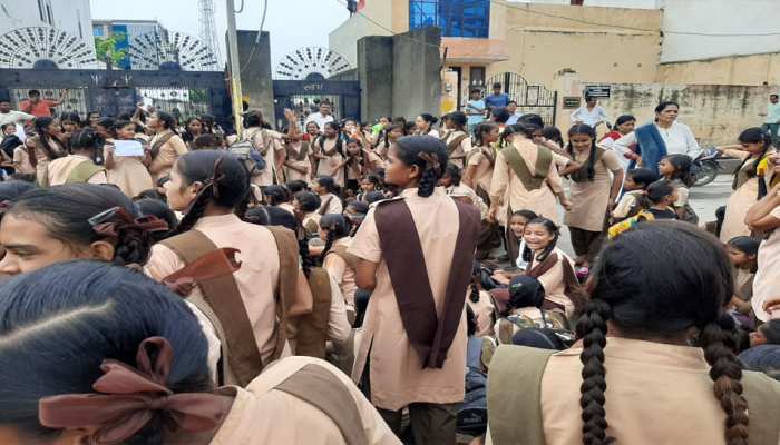 Bappi Da was also shocked to see Gold Man of Chittorgarh who had ...