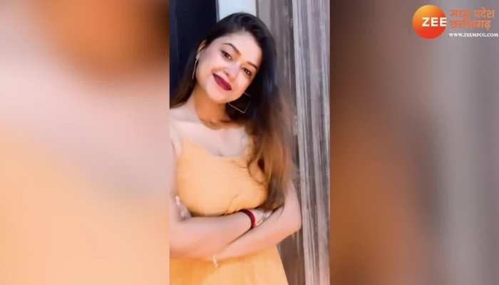 Makai Ke Khet Mein desi ladki ka dance ritesh Pandey ke bhojpuri song ... Makai Ke Khet Mein desi ladki ka dance ritesh Pandey ke bhojpuri song ...