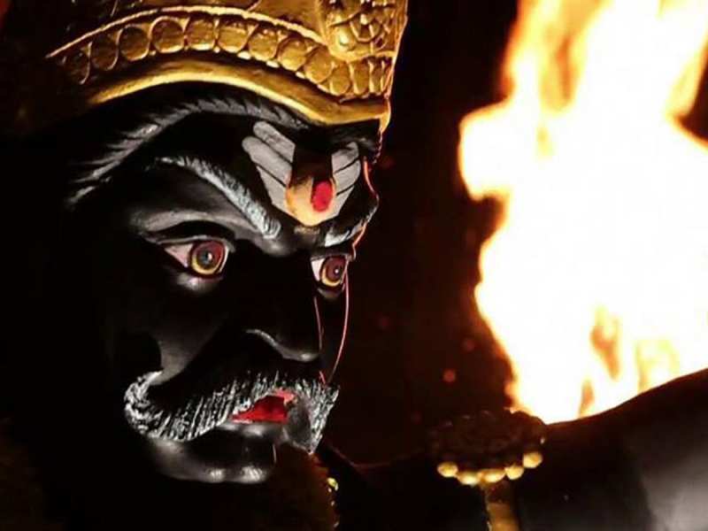 Toyota Innova Hycross Base Model vs Hyundai Creta Top Model | Creta के ...