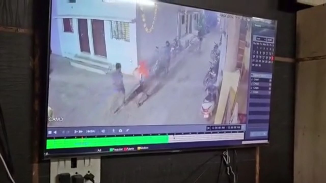 Terror of the Chaddi-dhari gang in Sehore | सीहोर में चड्डीधारी गैंग का ...